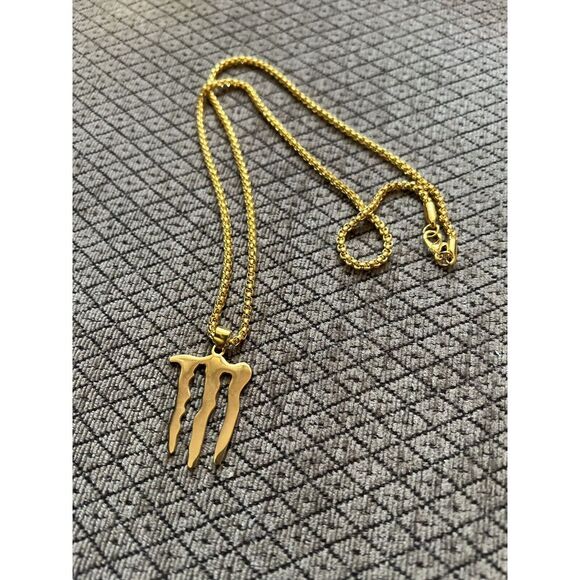 monster high | Accessories | Monster Energy Drink Necklace With Pendant ...
